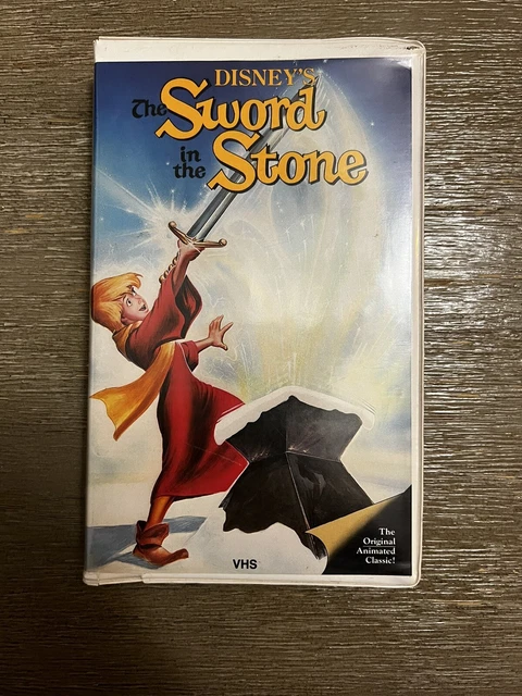 THE SWORD IN the Stone VHS Black Diamond Classic Walt Disney VINTAGE‼️ ...
