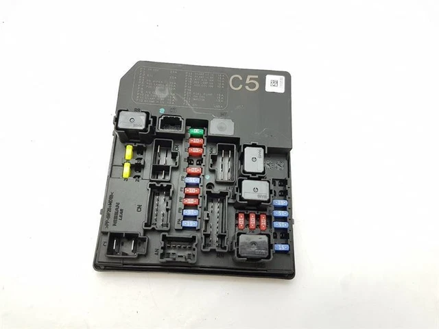2010-14 MK1 NISSAN Juke Engine Bay Fuse Box 284B71Ka0D £79.95 - PicClick UK