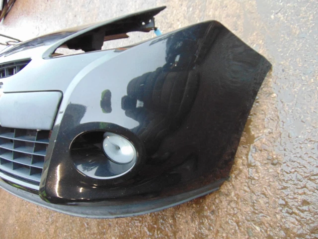 RENAULT CLIO FRONT bumper Mk3 Facelift 09-12 Black NV676 + Fog lights ...