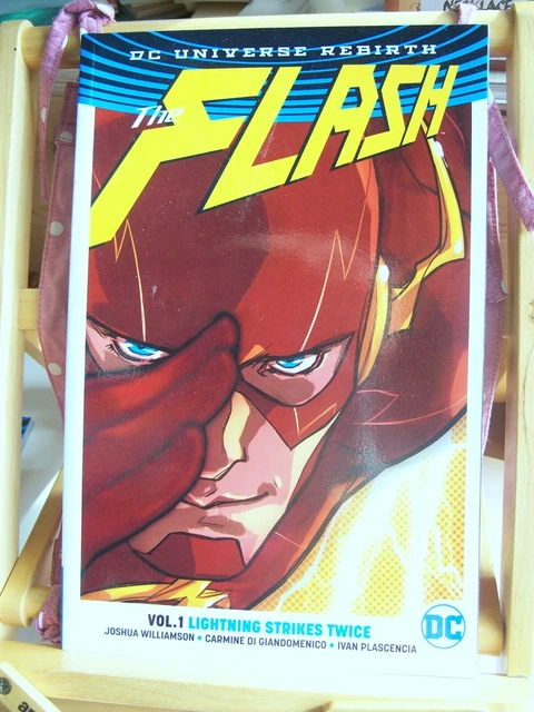 THE FLASH VOL. 1: Lightning Strikes Twice (Rebirth) by Joshua ...