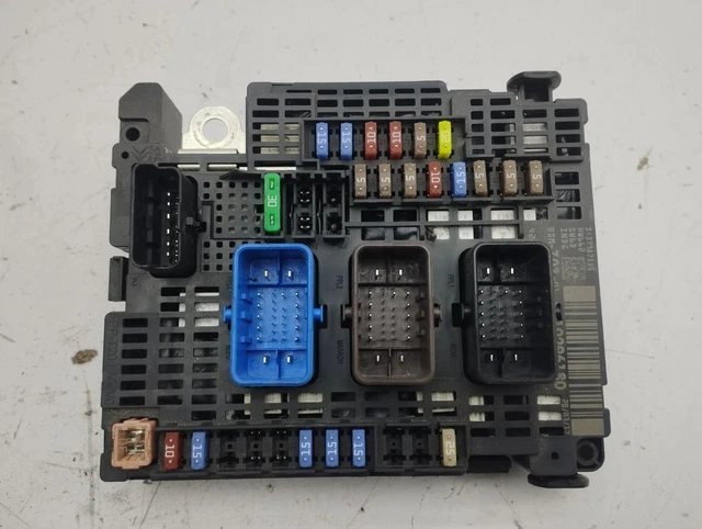 PEUGEOT 3008 II 2018 Diesel Module de fusibles 9810296180 88kW GENUINE ...