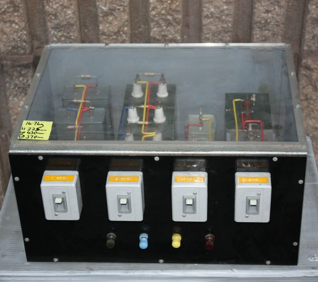 3 PHASE SWITCHED capacitance capacitor box electrical teaching lab ex ...