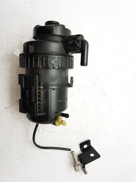 2015 ON. MK5 Mitsubishi L200 Fuel Filter Housing 2.4 Diesel 1770A291 £ ...