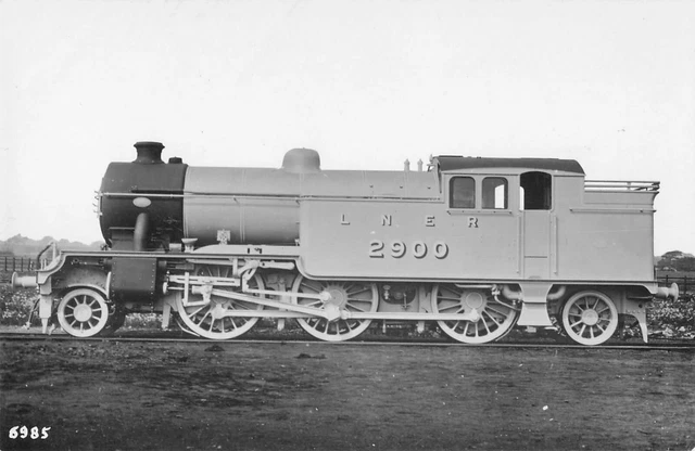 VINTAGE STEAM LOCOMOTIVE Postcard - #2900 LNER (R5) $6.33 - PicClick