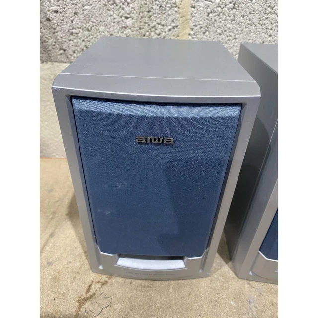 PAIR OF AIWA Bookshelf Speakers Silver Wired 16-Ohms 2-Way Twin Duck Bass Reflex £39.99 ...