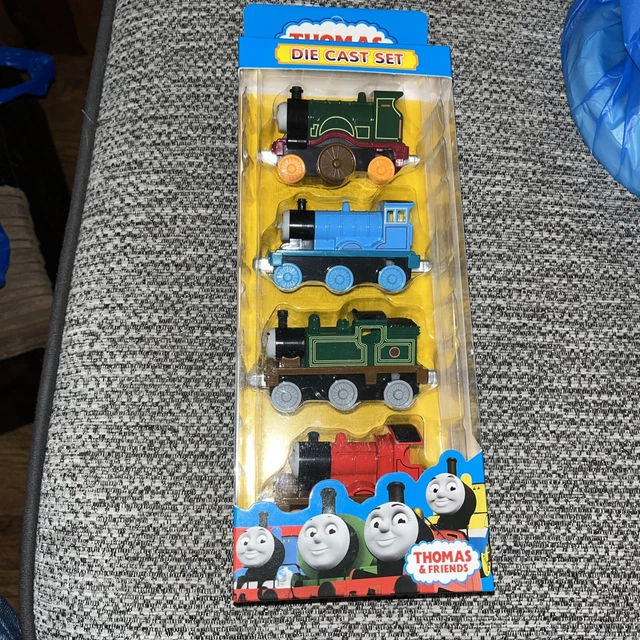 THOMAS AND FRIENDS DIE CAST Set BUNDLE OF 4 TRAINS £8.50 - PicClick UK