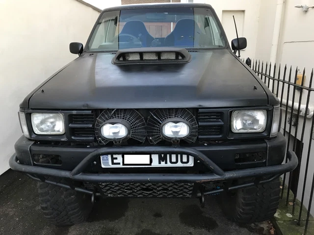 TOYOTA HILUX MK2 V8 Flatbed Pickup £1,800.00 - PicClick UK