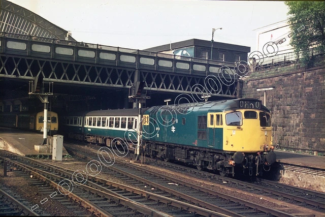 35MM ORIGINAL COLOUR SLIDE OF CLASS 27 AT GLASGOW QUEEN STREET IN 1976 ...