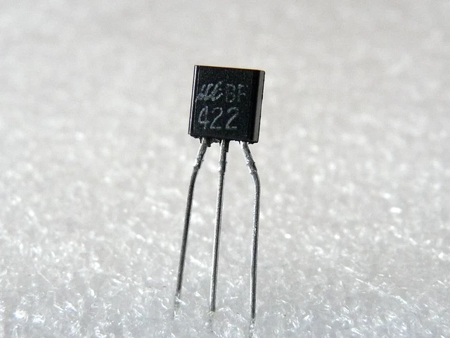 MICRO ELECTRONICS BF422 Transistor NPN 250V 100mA TO-92 - 5pcs EUR 1,90 ...