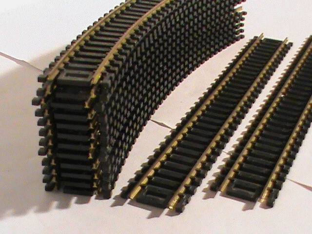 LOT DE 14 rails HO /MADE HONG KONG/ 14 RAILS MAILLECHORT/12 C 2DROIT EUR 7,00 - PicClick FR