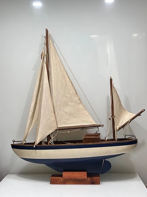 VINTAGE SIA COLLECTION Wooden Sailing Yacht Model Boat 50cm £35.04 ...