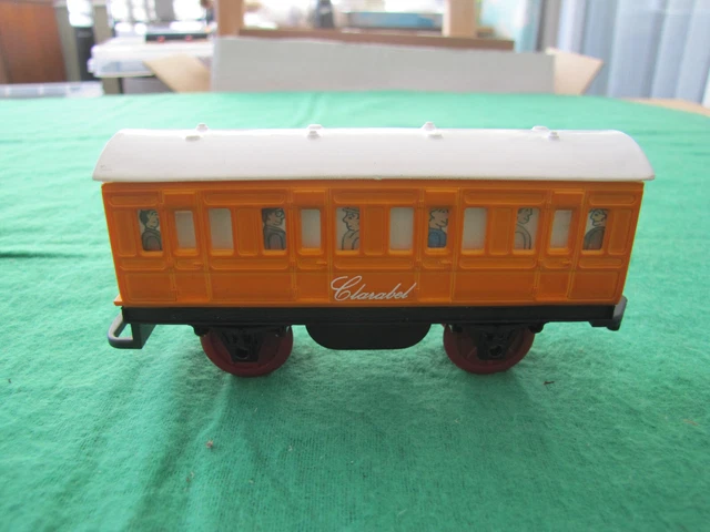 HORNBY THOMAS THE Tank Engine - Clarabel Carriage £10.00 - PicClick UK