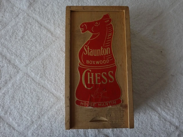 VINTAGE HOUSE MARTIN Staunton Boxwood Chess Set in original box with ...