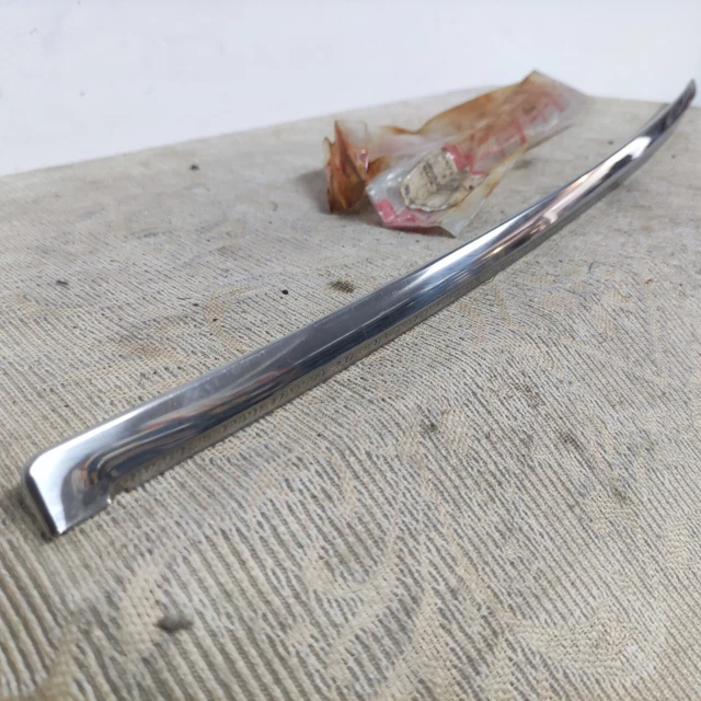 NOS TOYOTA トヨタ Back Window O/S Upper Moulding Lh Corona Rt80 D Ld Dc Ldc Dk Ldk $54.91 - PicClick CA