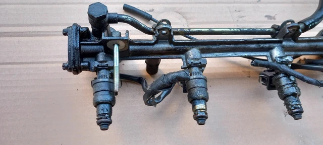 MERCEDES C180 W202 injection moulding injectors nozzle strip fuel ...