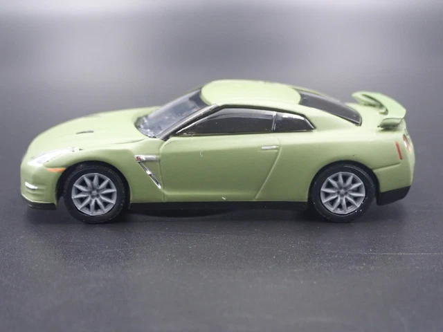 2007-2022 NISSAN GTR R35 Skyline 1:64 Echelle Limité Diorama Voiture ...