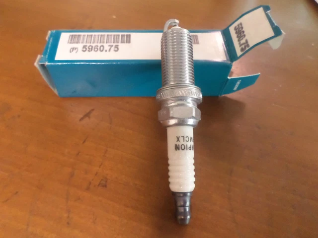 GENUINE PEUGEOT CITROEN Champion Spark Plug - 5960.75 #19D26 £2.00 ...