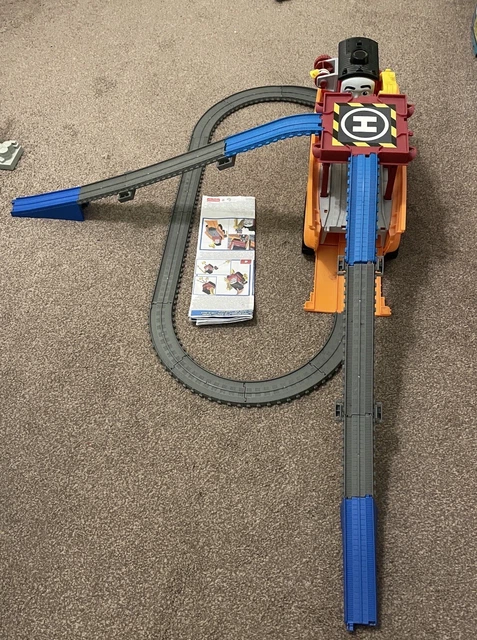 THOMAS TANK ENGINE And Friends Super Cruiser track master Add On £18.99 ...