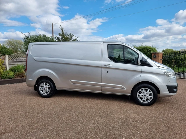 FORD TRANSIT CUSTOM (Limited) Long Wheel Base Panel Van, 2198 Diesel £ ...