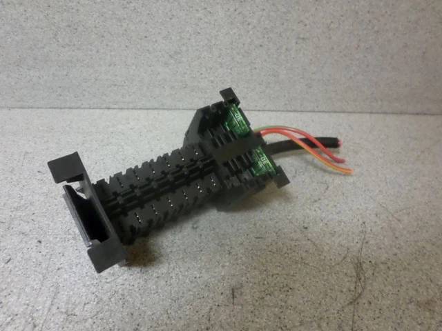 MERCEDES W204 C-KLASSE Sicherungsdose Sicherungskasten Relais ...