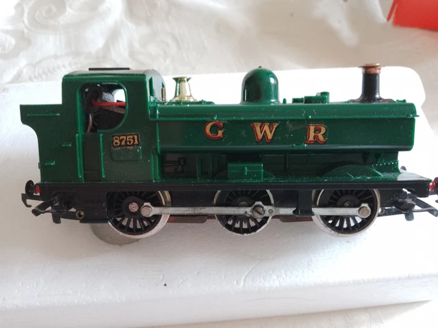 HORNBY 00 SCALE GWR 0-6-0 Pannier Tank Loco R041-working £18.81 ...