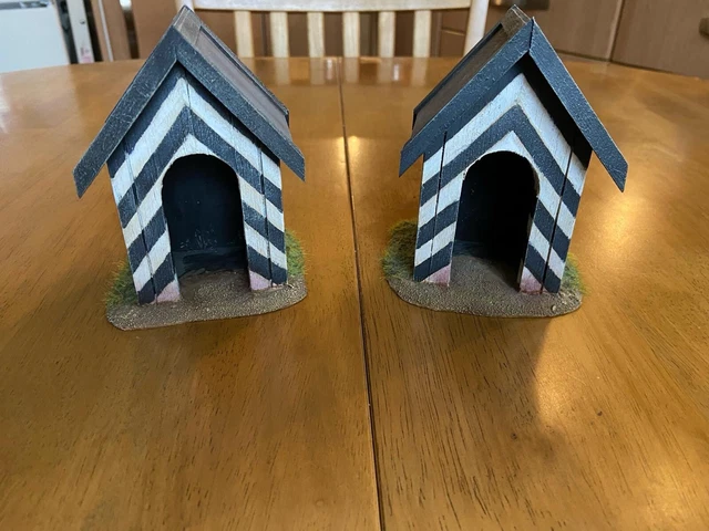 BESPOKE MODELS 1/32 WW2 Sentry Guard Box Diorama 2no. Use With King ...