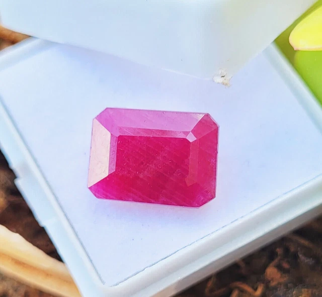 RUBIS ROUGE NATUREL certifié 100 % non traité 5,80 ct provenant de ...