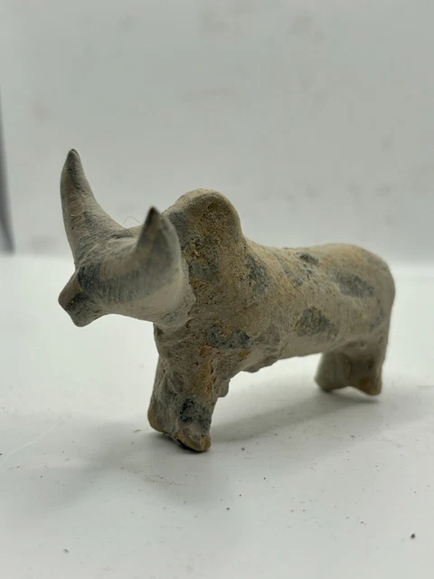 ANCIENT INDUS VALLEY Terracotta Harappan Bull Figurine. Circa 2200 ...