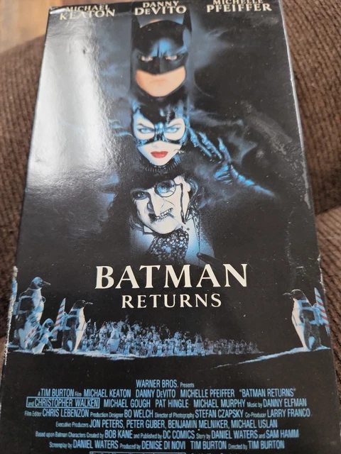 BATMAN RETURNS VHS Tape, Michael Keaton, Danny Devito 1992 See Pics! £3.30 - PicClick UK