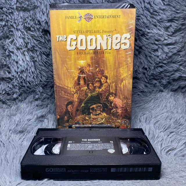THE GOONIES VHS Tape 1985 Steven Spielberg Warner Brothers Movie ...