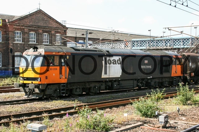 UK DIESEL TRAIN Railway Photograph Of Class 60 60059 Loco. Rm60-300 £1. ...