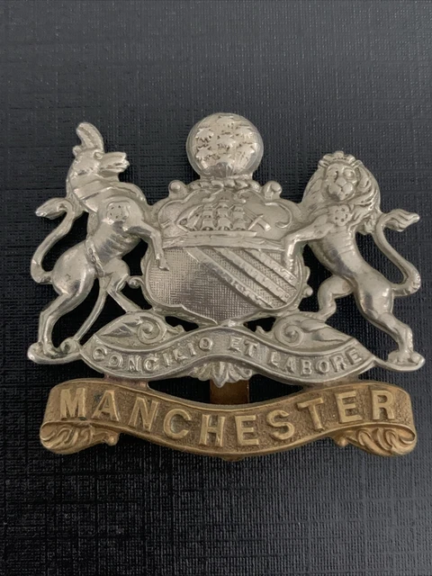 MANCHESTER REGIMENT ROYAL Army Military Cap Badge Coat of Arms £8.00 ...