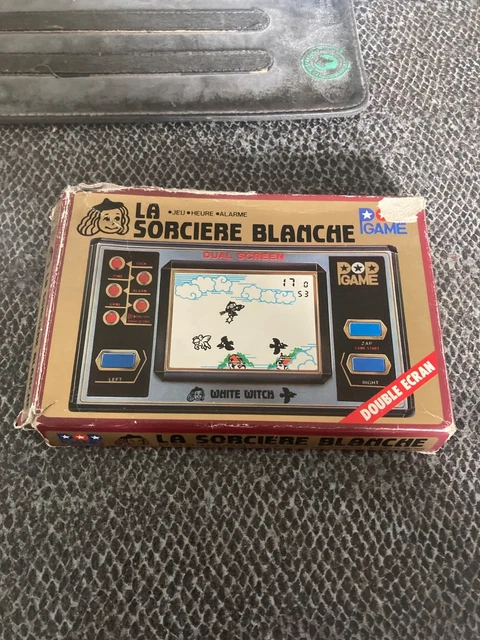 ANCIEN CONSOLE JEU vidéo POP GAME - La sorcière blanche dans sa boite ...