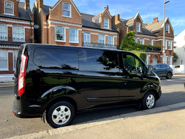 FORD TRANSIT CUSTOM swb van no vat £14,500.00 - PicClick UK