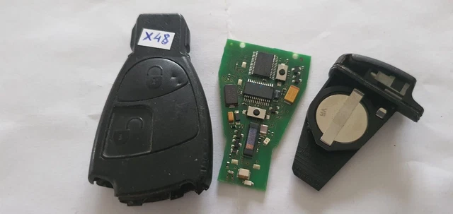 MERCEDES SMART REMOTE Key Fob MARQUARDT CE0681 pcb: 233.358.021A 433 ...