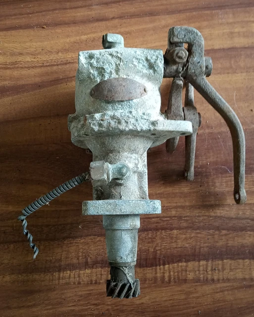 BRITISH/AUSTRALIAN WWII M3 Stuart Tank Engine part. Rare! EUR 42,59 ...