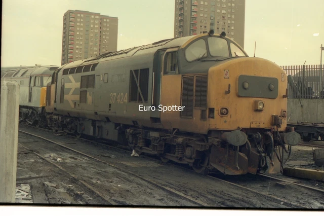 B294 35MM NEGATIVE Class 37 37424 Springburn c.1990 £2.54 - PicClick UK