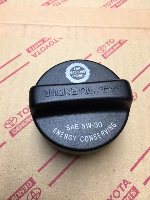 NEW GENUINE TOYOTA Land Cruiser LX470 GX470 engine oil cap £16.08 ...