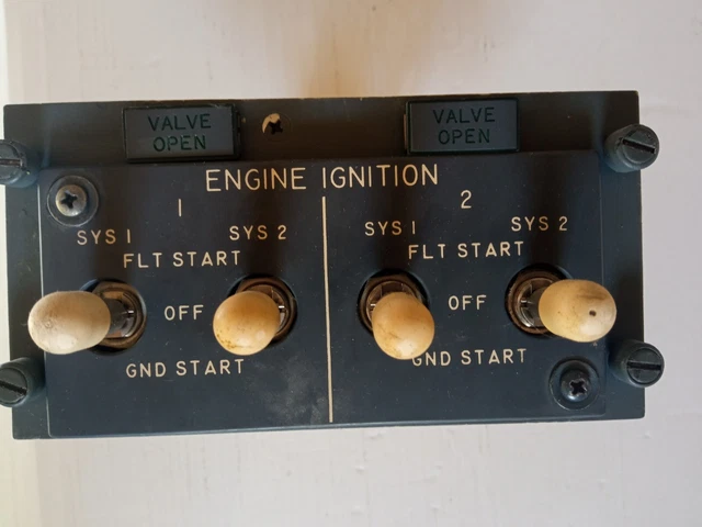 BOEING B747-200 COCKPIT Overhead Panel Engine Ignition Module EUR 299 ...