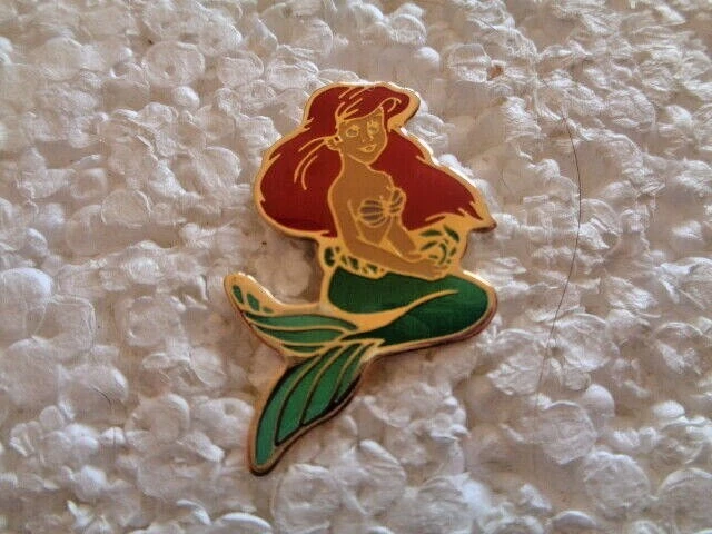 WALT DISNEY FILM The Little Mermaid Ariel metal lapel pin £2.90 ...
