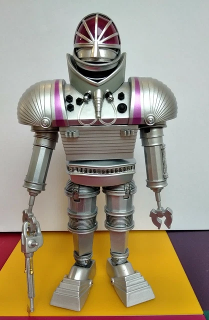 DOCTOR WHO K1 Giant Robot with Disintegrator Gun 8” Action Figure Loose ...