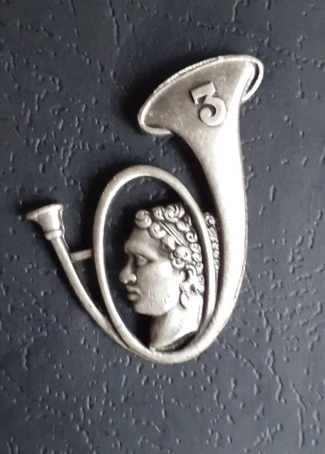 INSIGNE DU 3ÉME BATAILLON DE CHASSEURS A PIED . EUR 12,50 - PicClick FR