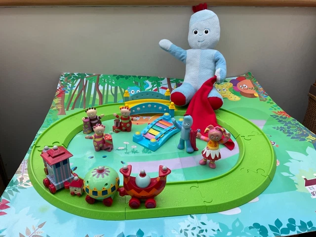 IN THE NIGHT Garden Plush Iggle Piggle Ninky Nonk with Track & Figures ...