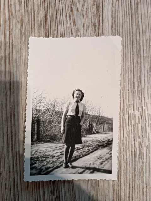 Foto 2 Wk Ww2 Bund Deutscher Mädel Bdm Frau Mädchen Dame Photo Nachlass