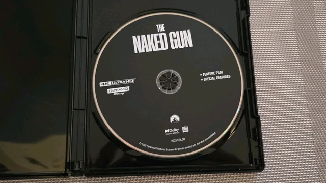 THE NAKED GUN 4k Ultra HD w/slipcover 2025 Liam Neeson Pamela Anderson ...