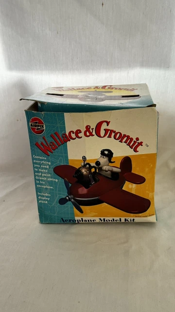 AIRFIX WALLACE AND Gromit Aeroplane Model Kit Built £25.50 - PicClick UK