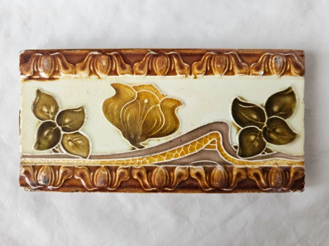 ENGLISH MAJOLICA ART NOUVEAU 6 x 3 INCH ANTIQUE BORDER TILE £20.00 ...