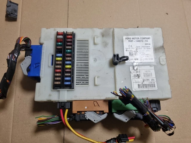 FORD MONDEO MK4 BSi BSM BODY CONTROL MODULE FUSE BOX BCM 7G9T-14A073-CC ...