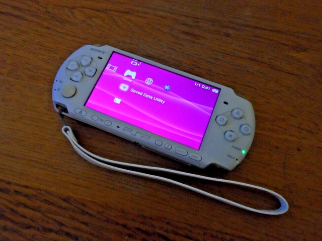SONY PSP 3000 Handheld Console - Not Reading Discs - GOOD CONDITION ...