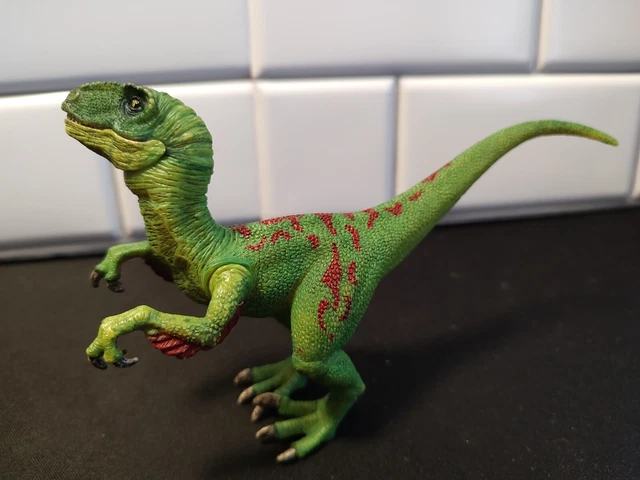 SCHLEICH DINOSAUR FIGURE GREEN VELOCIRAPTOR Realistic Jurassic Raptor ...